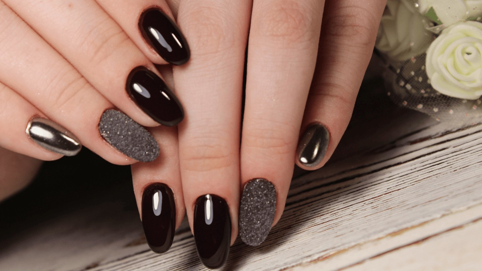 What Is a Dip Manicure? Benefits, Cost & How It Works - Copenhagen ...
